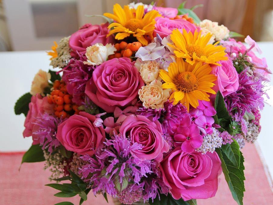 Wallpaper-HD-Blog: Mix Colors Roses