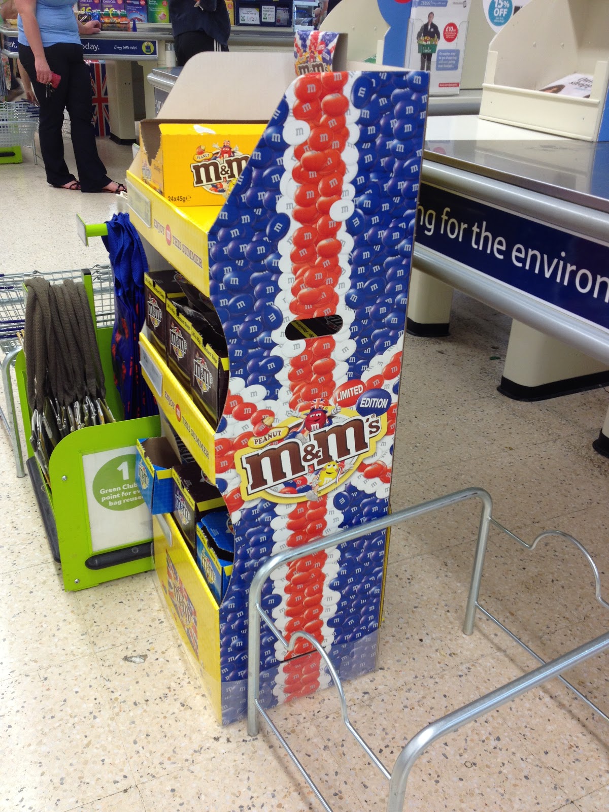 MESH IN-STORE INSPIRATION: FSDU's