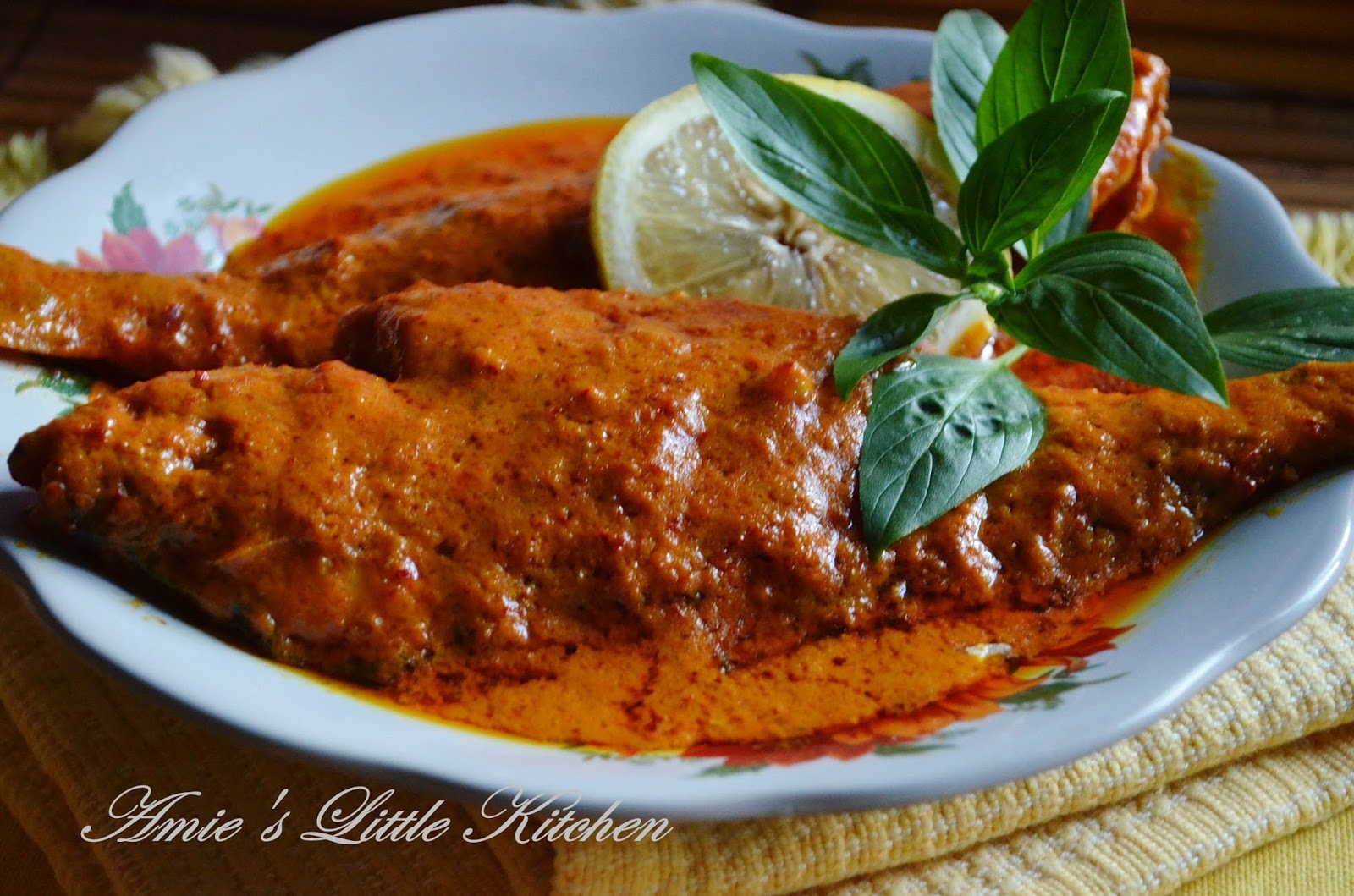Ikan Ekor Kuning Masak Brengkes - Amie's Little Kitchen