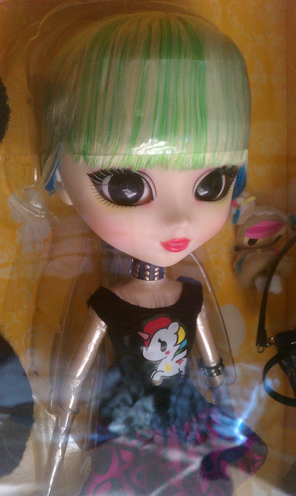 Here and There and Everything in Between: Pullip Tokidoki Luna Review