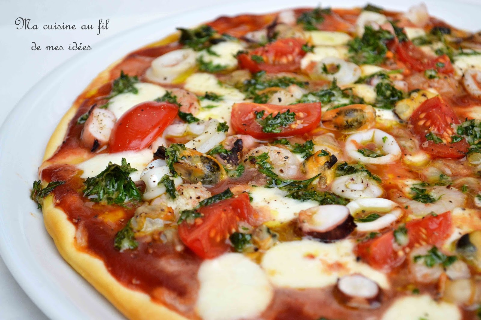 Ma cuisine au fil de mes idées...: Pizza aux fruits de mer et pesto de ...