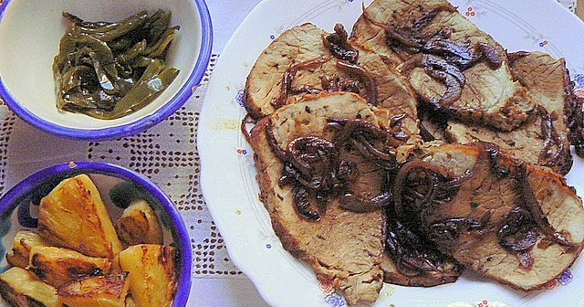 COCINA A DOS: FILETES DE CERDO CON YUCA Y PIMIENTOS