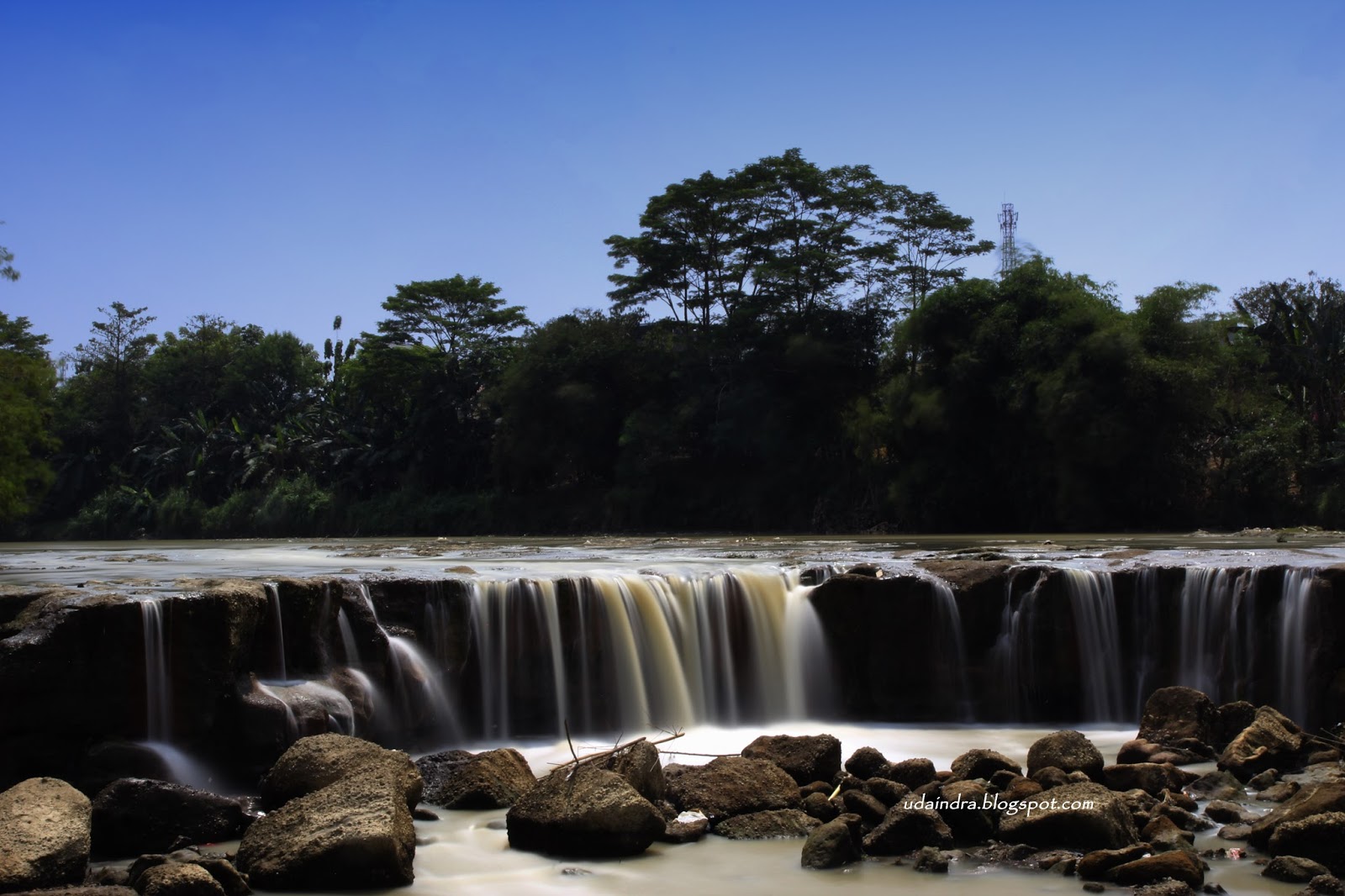 Curug Parigi: Oase di Tengah Kawasan Industri dan Pemukiman di Bekasi