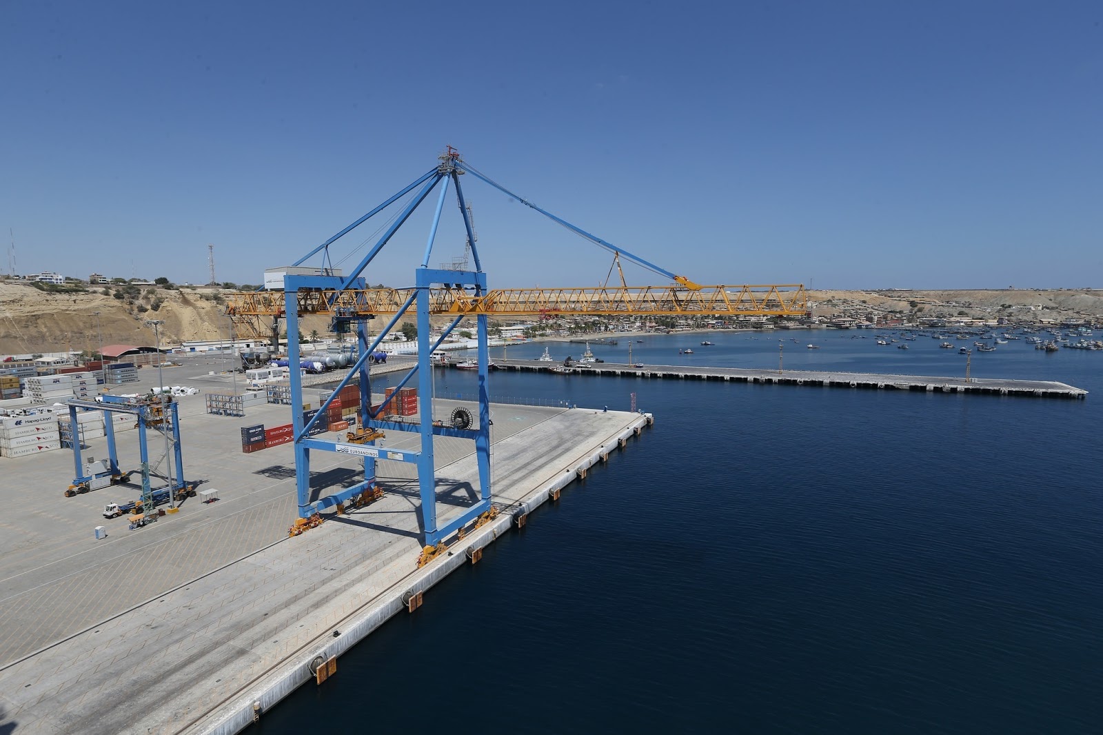 INFRAESTRUCTURA PERUANA: Puerto de Paita