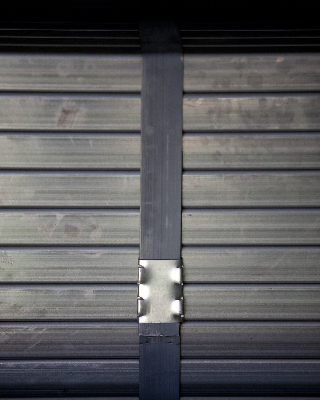 Rotax Metals: Top Considerations for Round and Square Metal Tubing ...