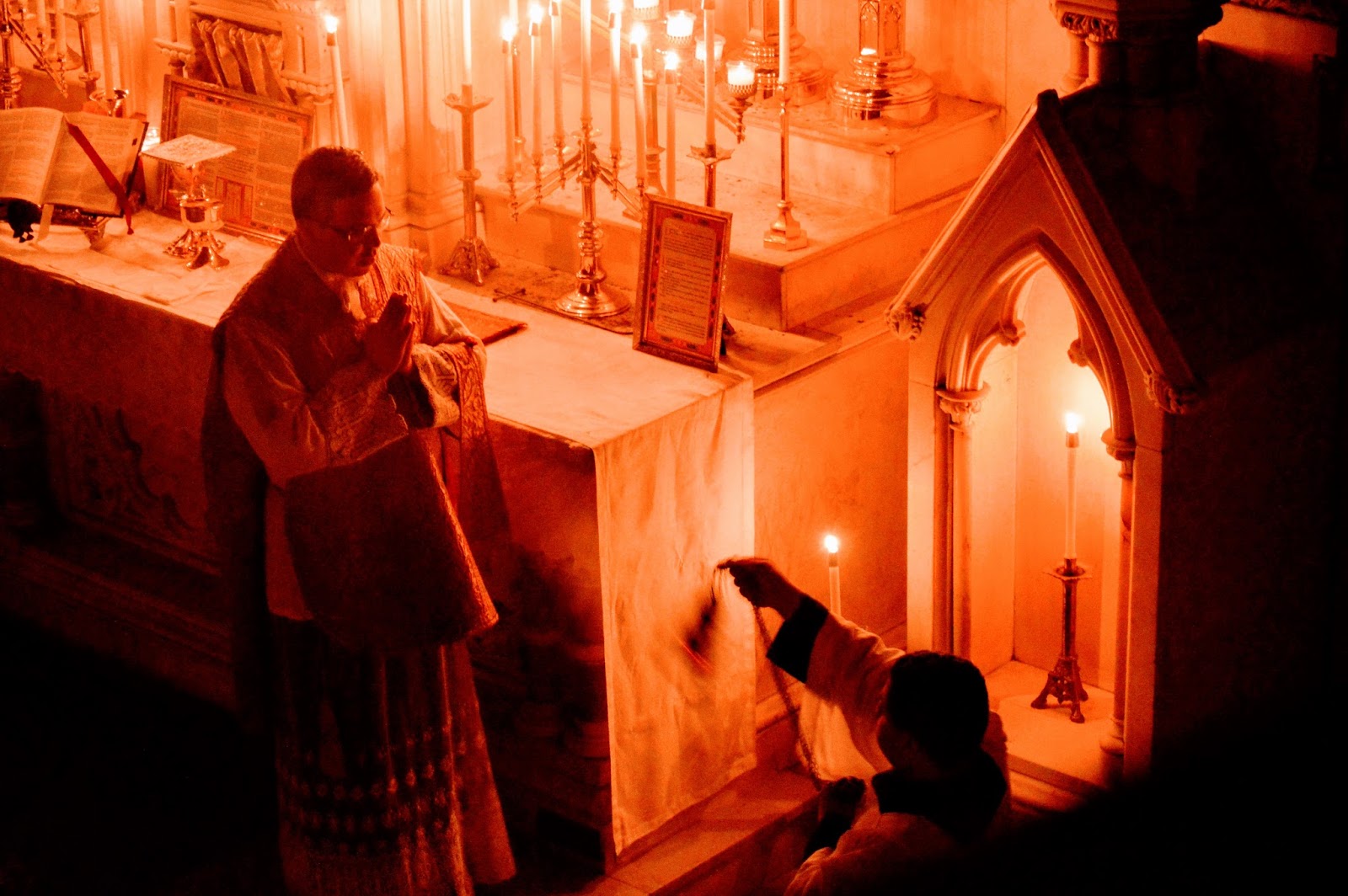 Traditional † Catholicism: Rorate Masses at Holy Innocents (NYC ...