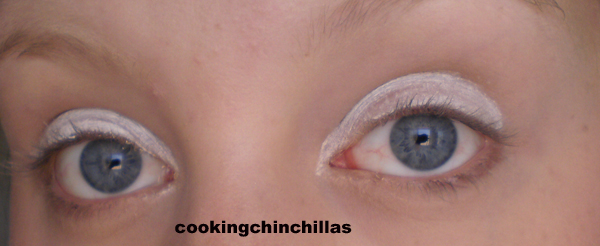 CookingChinchillas: Step by Step Yellow smokey Goth-Eye Tutorial
