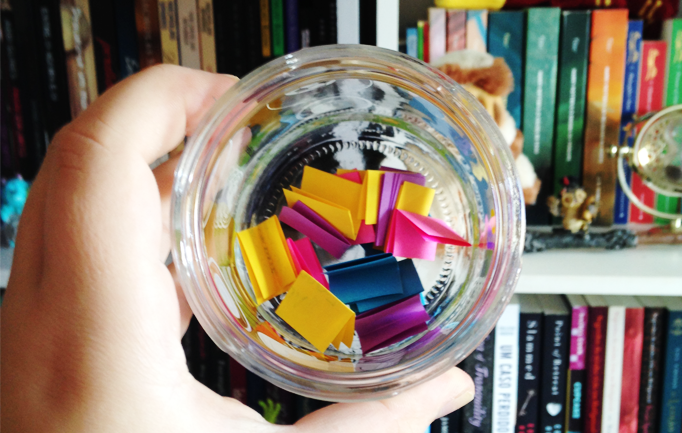 Brincando de Escritora: DIY: To Be Read Jar (TBR)