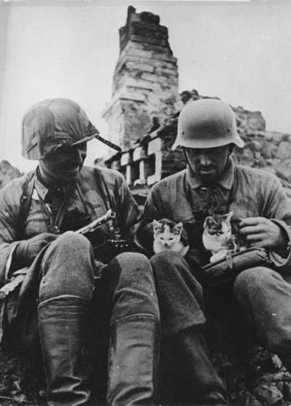 Adorable Vintage Photographs That Show Special Relationship Between ...