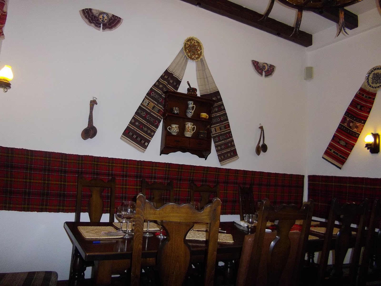 Eating out - Restaurant Vatra, Bucharest, Romania | Life in Luxembourg