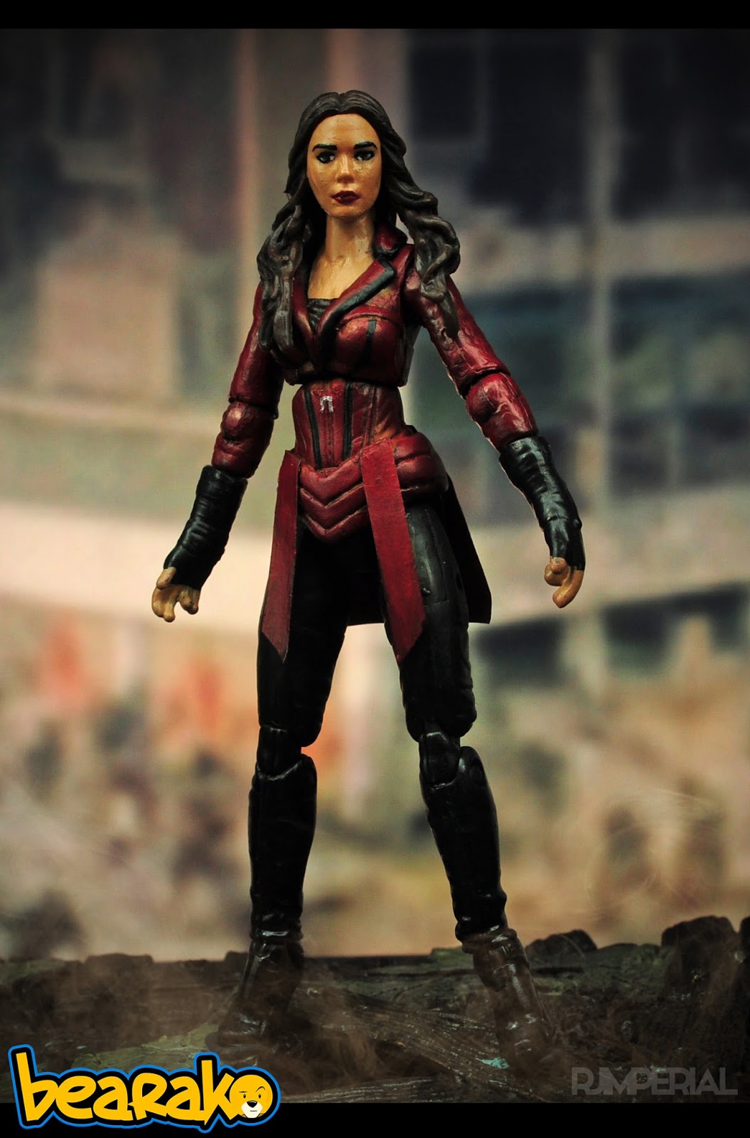 Bearako's Corner: TOY CUSTOM: Scarlet Witch (Movie)
