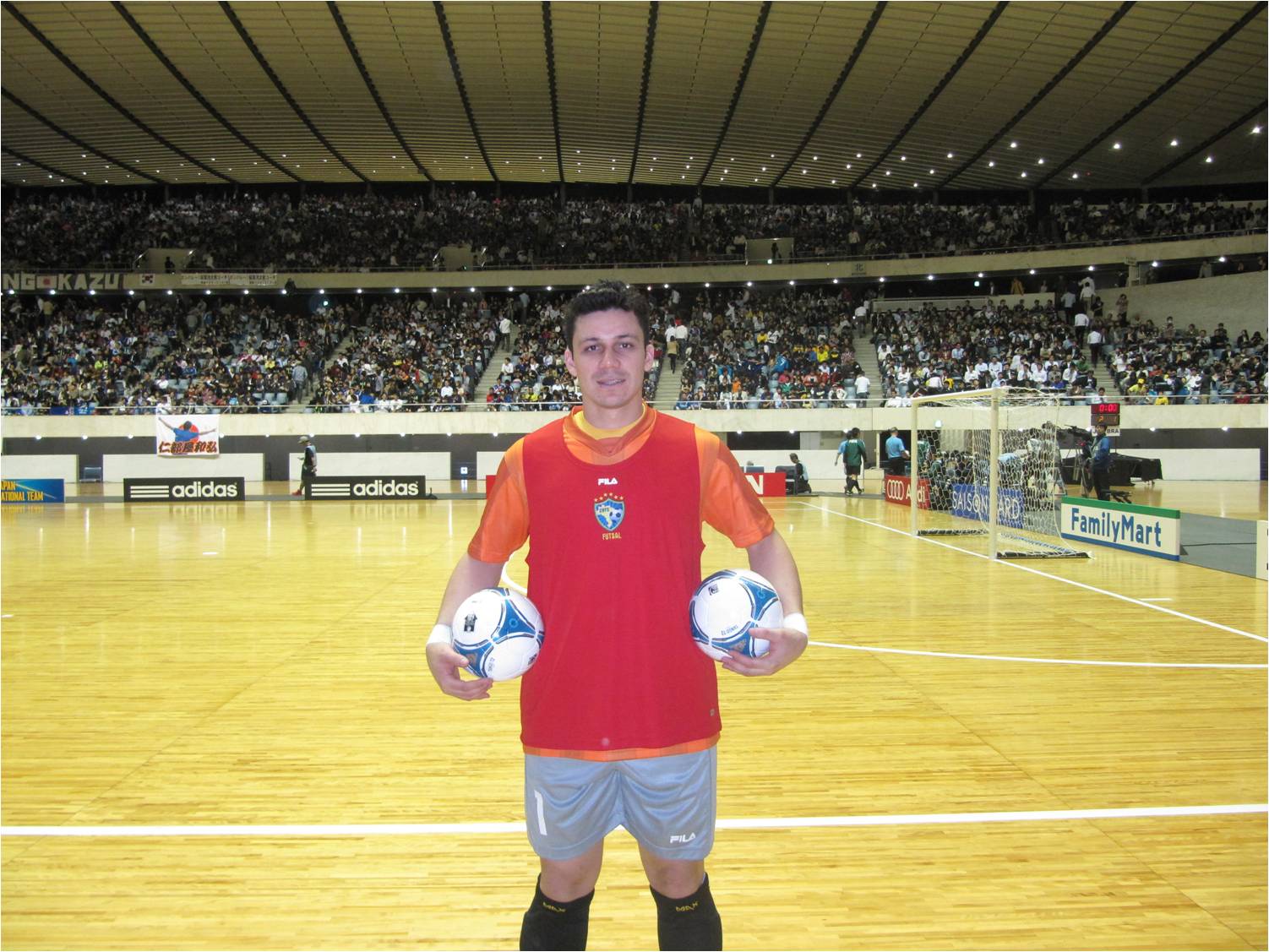 Guitta 19: Novas fotos do goleiro Guitta na preparação para o mundial