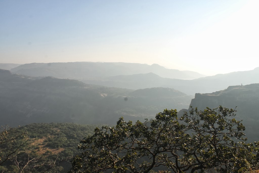 My travelogues: Rajmachi - a delightful trek and the twin forts of ...
