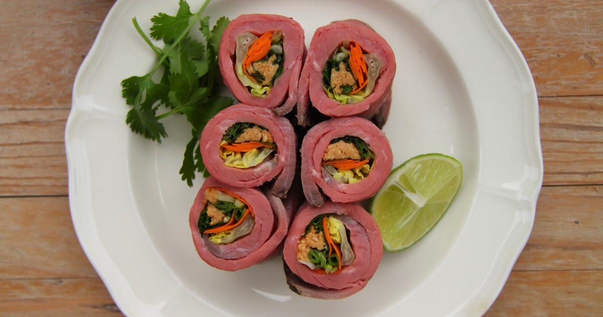 Domestic Sluttery: Sluttishly Simple: Thai Roast Beef Sushi Rolls
