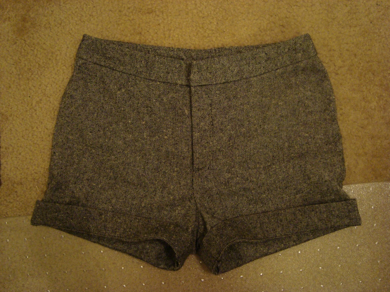 JWo Designs: [TUTORIAL] Wool Pants To Shorts (and how to add belt loops ...