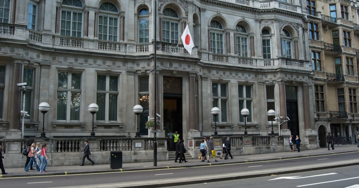 St. Clare's Class Blog: Our Visit to the Embassy!