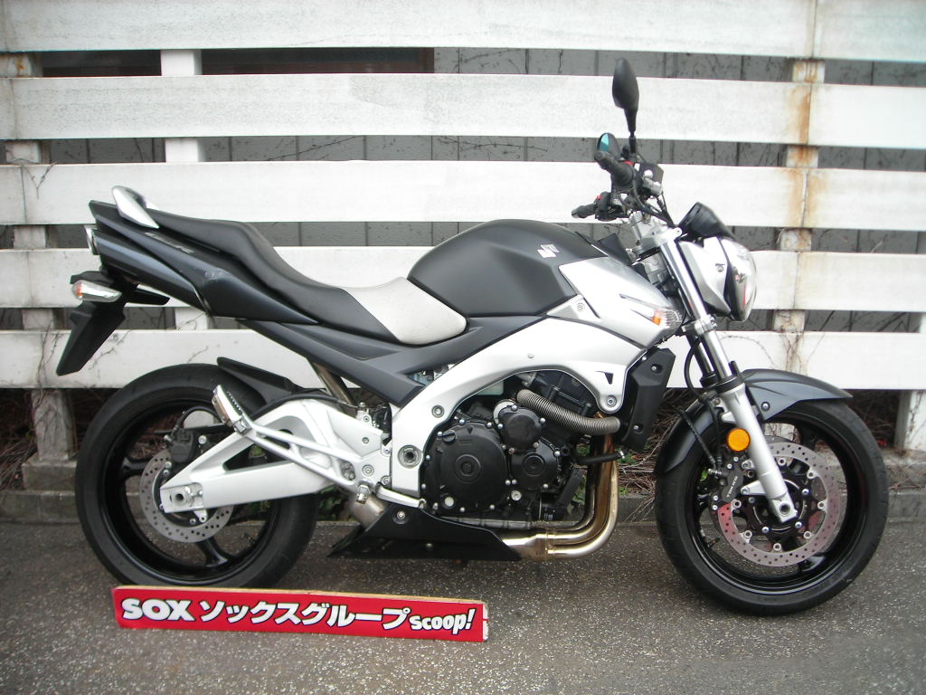 SOX 足立店 スタッフブログ: GSR400 新入庫車のご紹介！