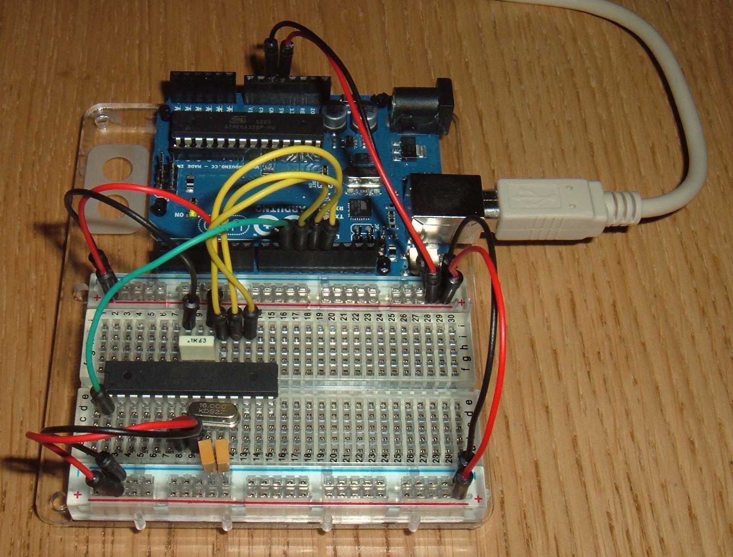 Tynemouth Software: Arduino 80x25 TV Video Output Library