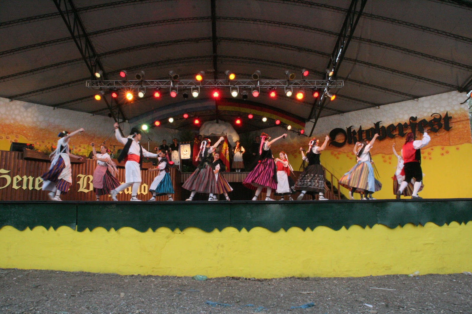 ESTUDIO DE DANZAS CANNON