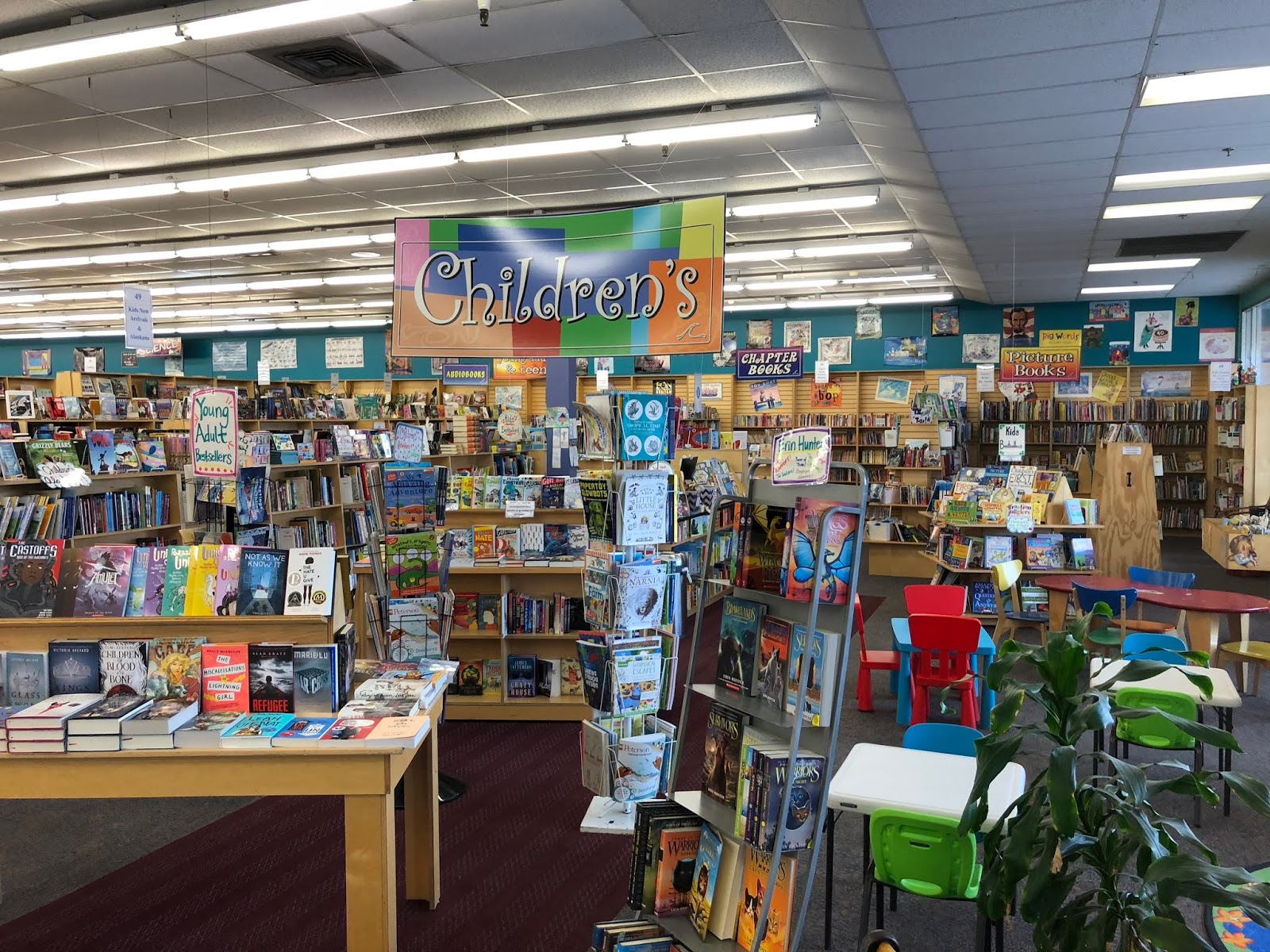 The Indie Bob Spot: Title Wave Books - Anchorage, AK