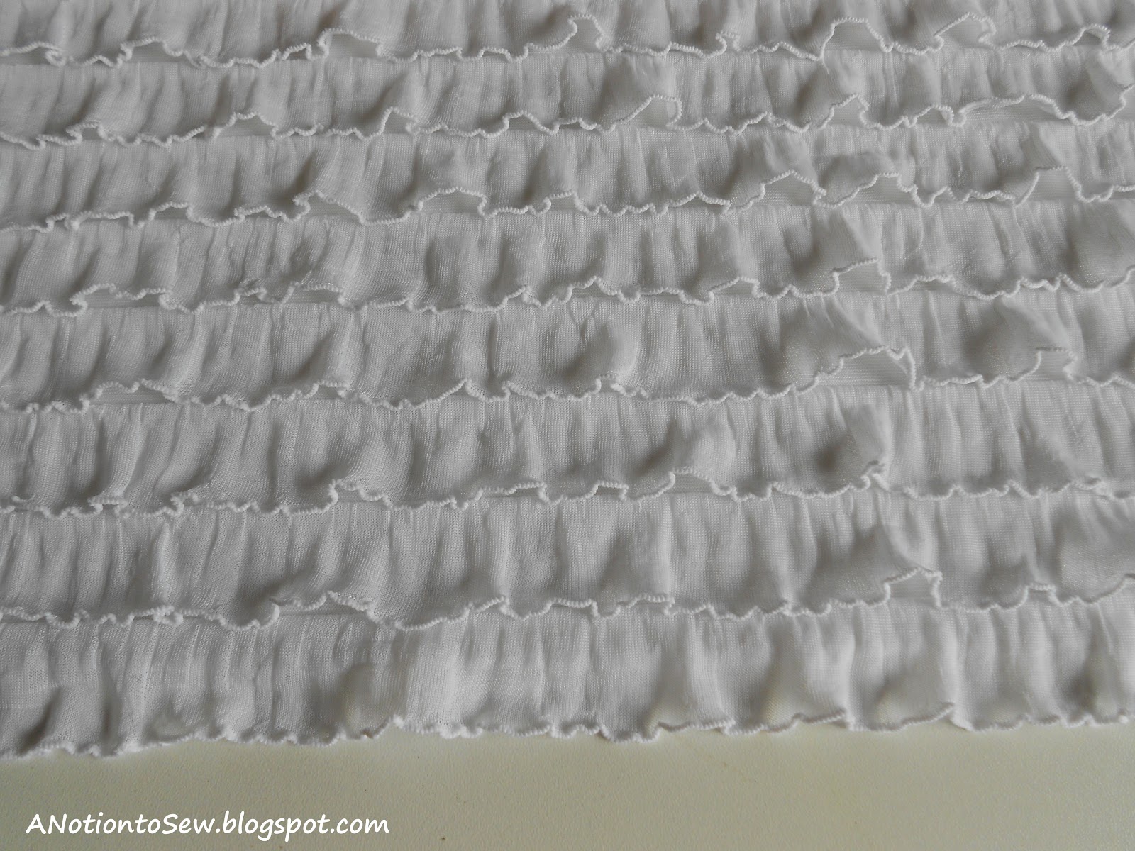 a notion to sew: Ruffle Fabric Trim Tutorial
