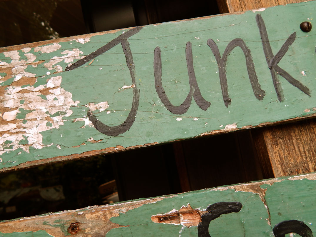 Saturdays Vintage Finds: Junker's Direction Sign