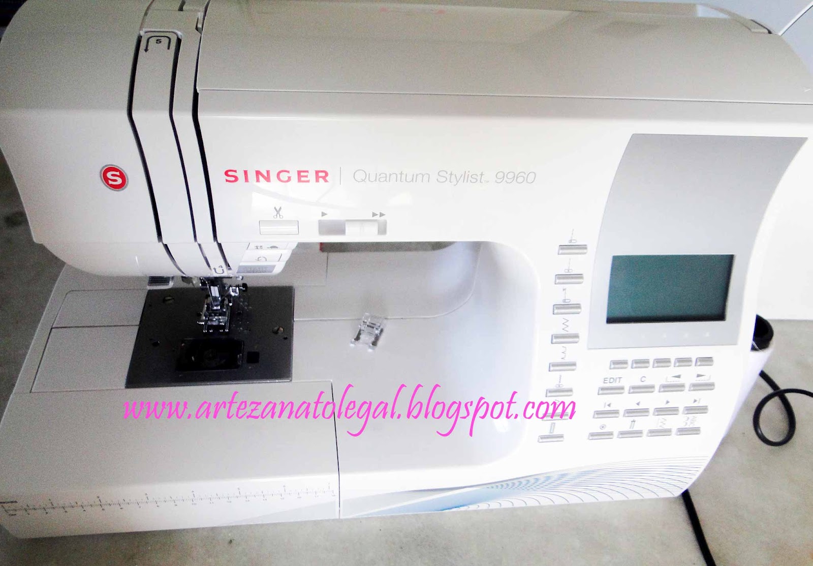 SINGER!! SIMPLESMENTE....ESPETACULAR! - Decoração Top