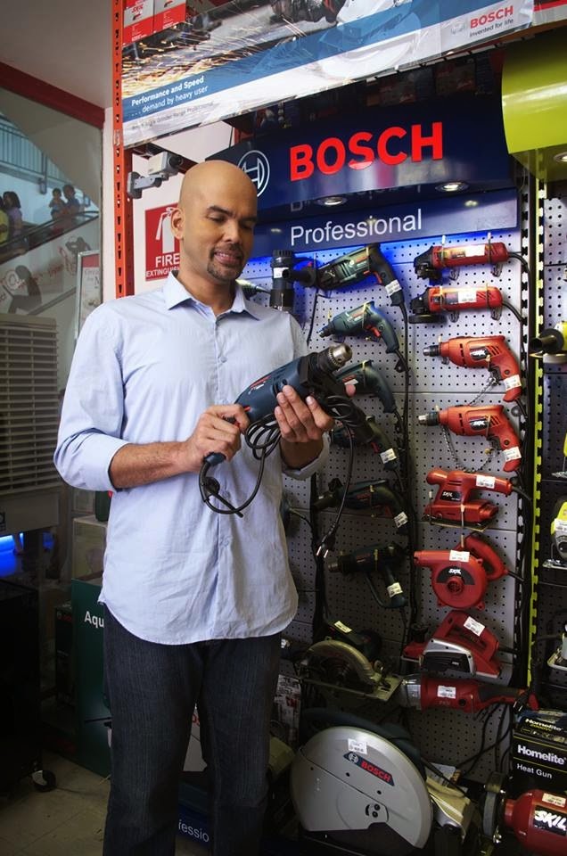 Benjie Paras, The "Tower of Power" is the New Face of Handyman - Write ...