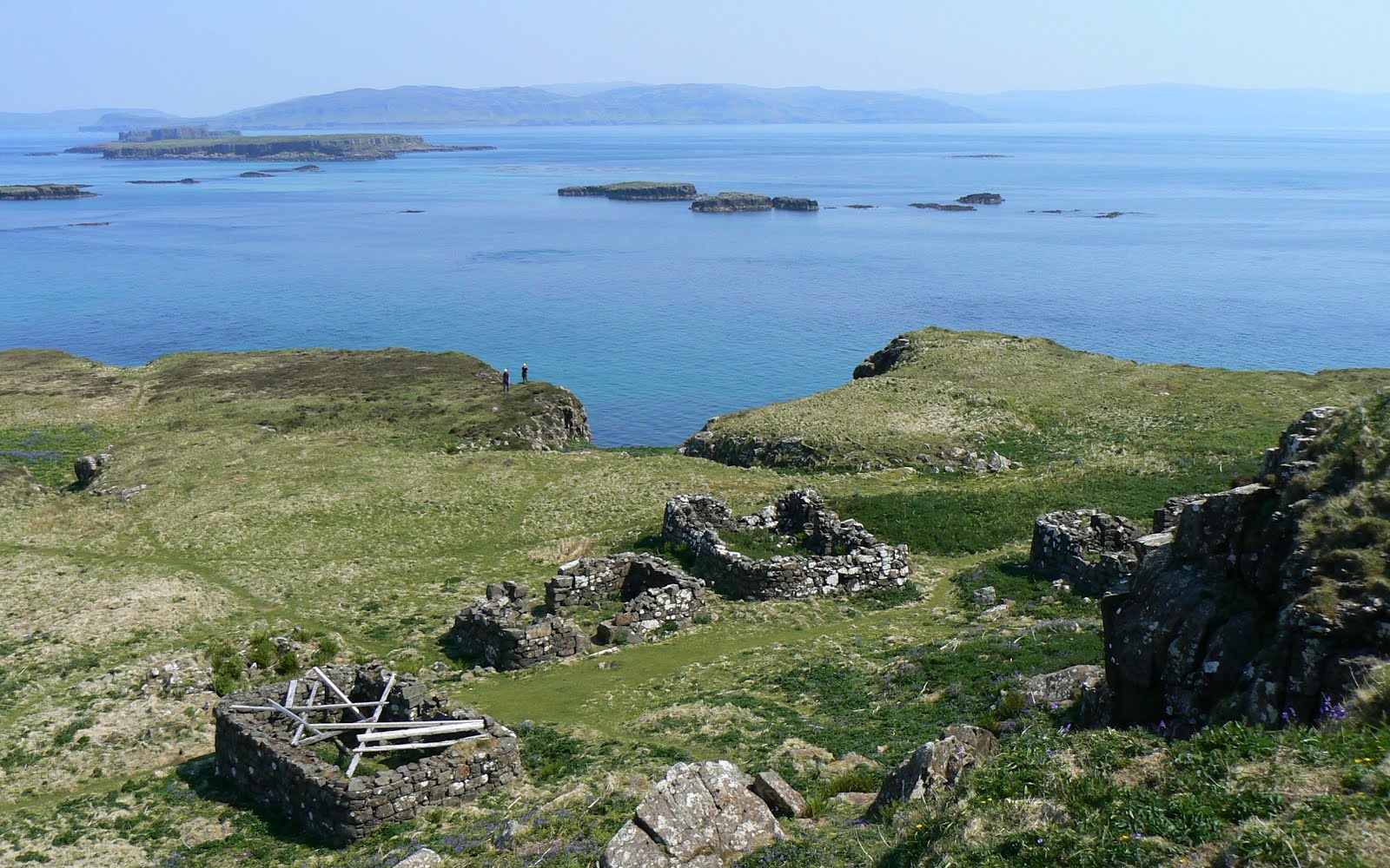 A Kilchoan Diary: Staffa and the Treshnish Islands