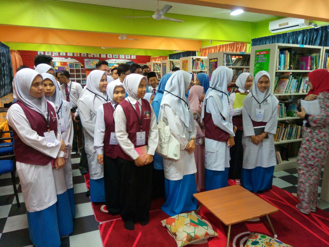 BLOG RASMI SMK PENDETA ZA'BA: LAWATAN PENANDA ARAS PUSAT SUMBER SMK ...