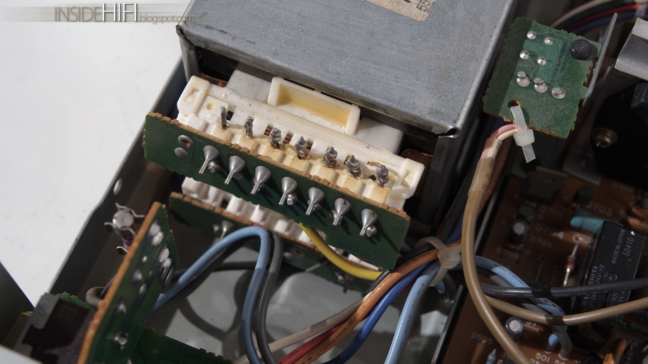 Inside Hi-Fi: Technics SU-V4X (SU-V4X-SEI)