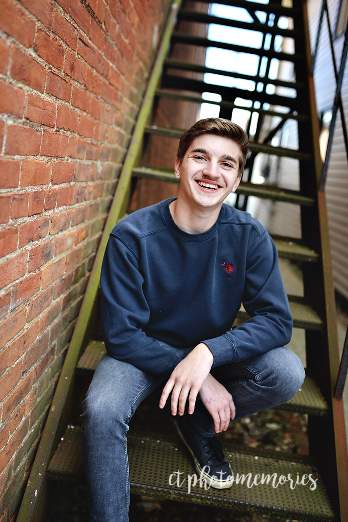 CT PhotoMemories: SENIOR SESSION: Jake