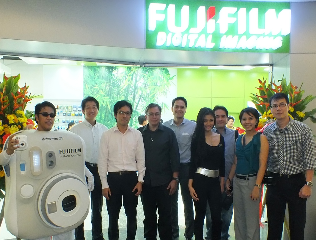 FUJIFILM Philippines’ First Concept Store Unveiled | BLOG-PH.com — Top ...