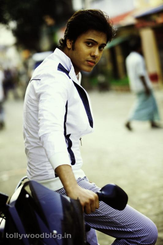 Siddharth Rajkumar Photo Stills in Keratam Movie