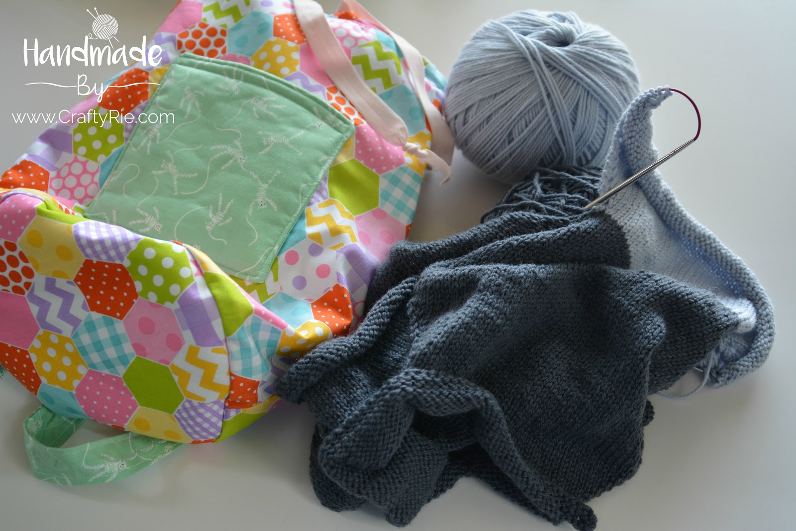 CraftyRie: Knitting backpack