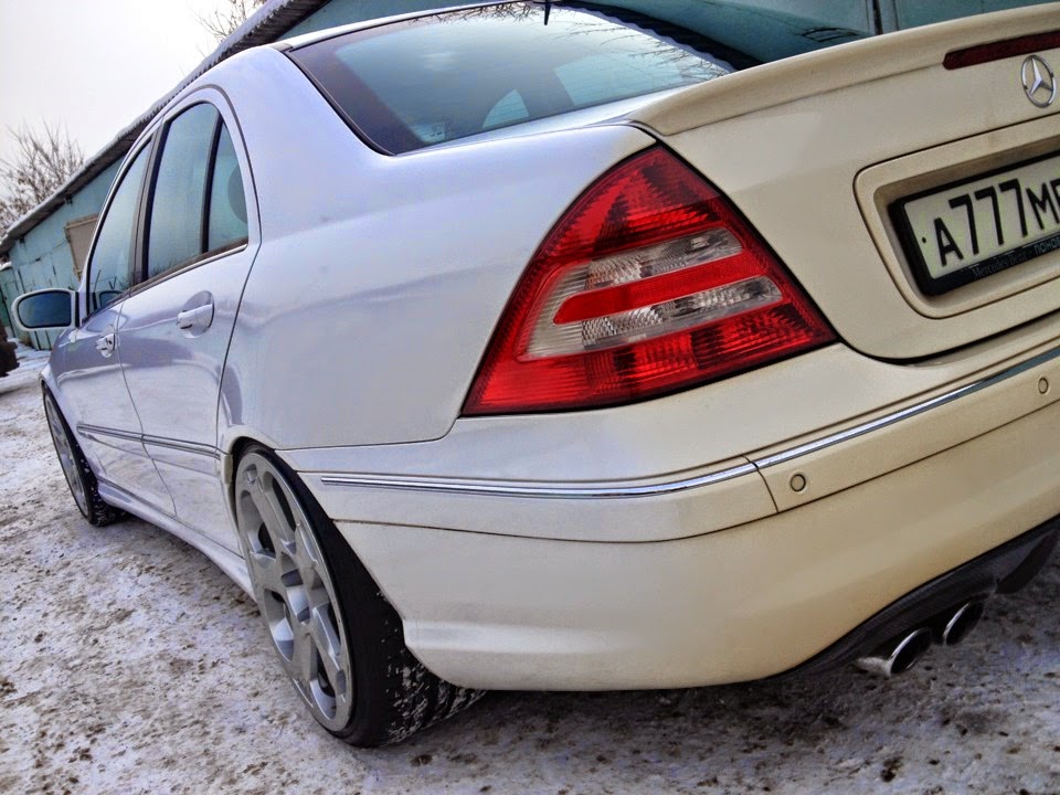 C55 Amg : Mercedes C55 AMG Saloon - GKirby Collection / Simply research ...