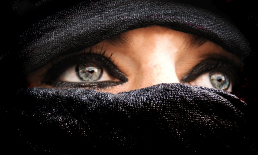 Amazon Pulls ‘Sexy Burka’ Party Outfit After Massive Backlash - The ...