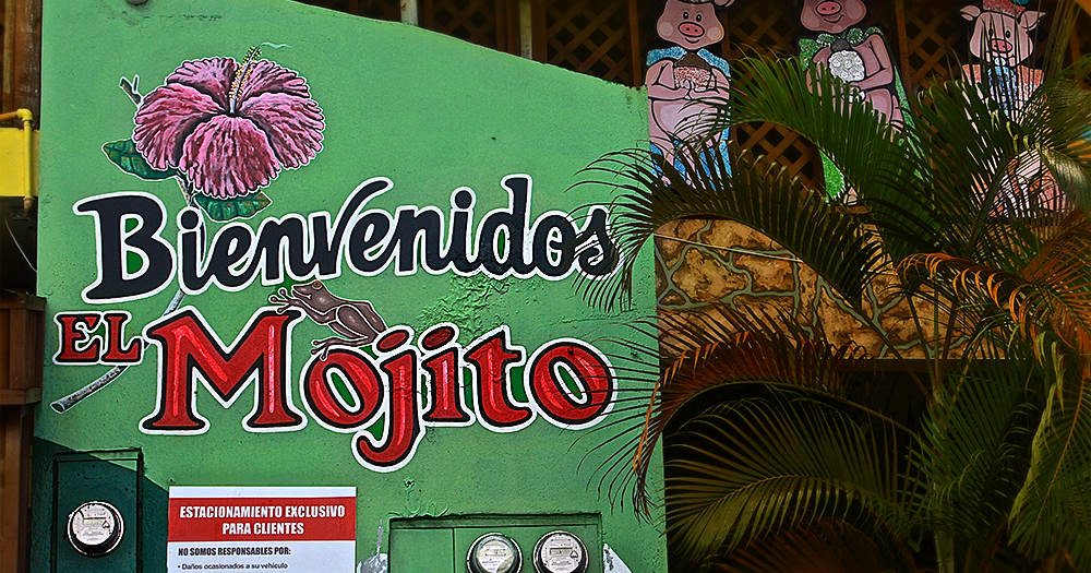 Puerto Rico: Bienvenidos El Mojito Restaurant Sign Guavate, Puerto Rico
