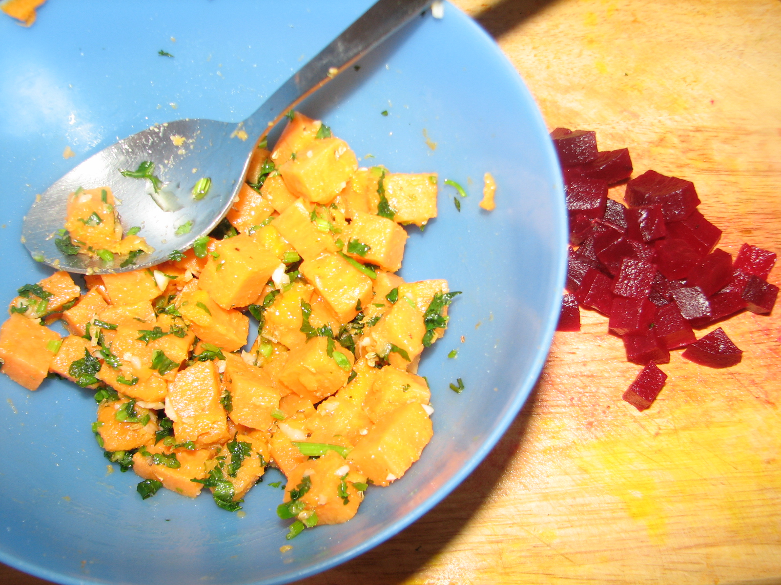 foodsonline: Colorful Cheerful Vegge Salad