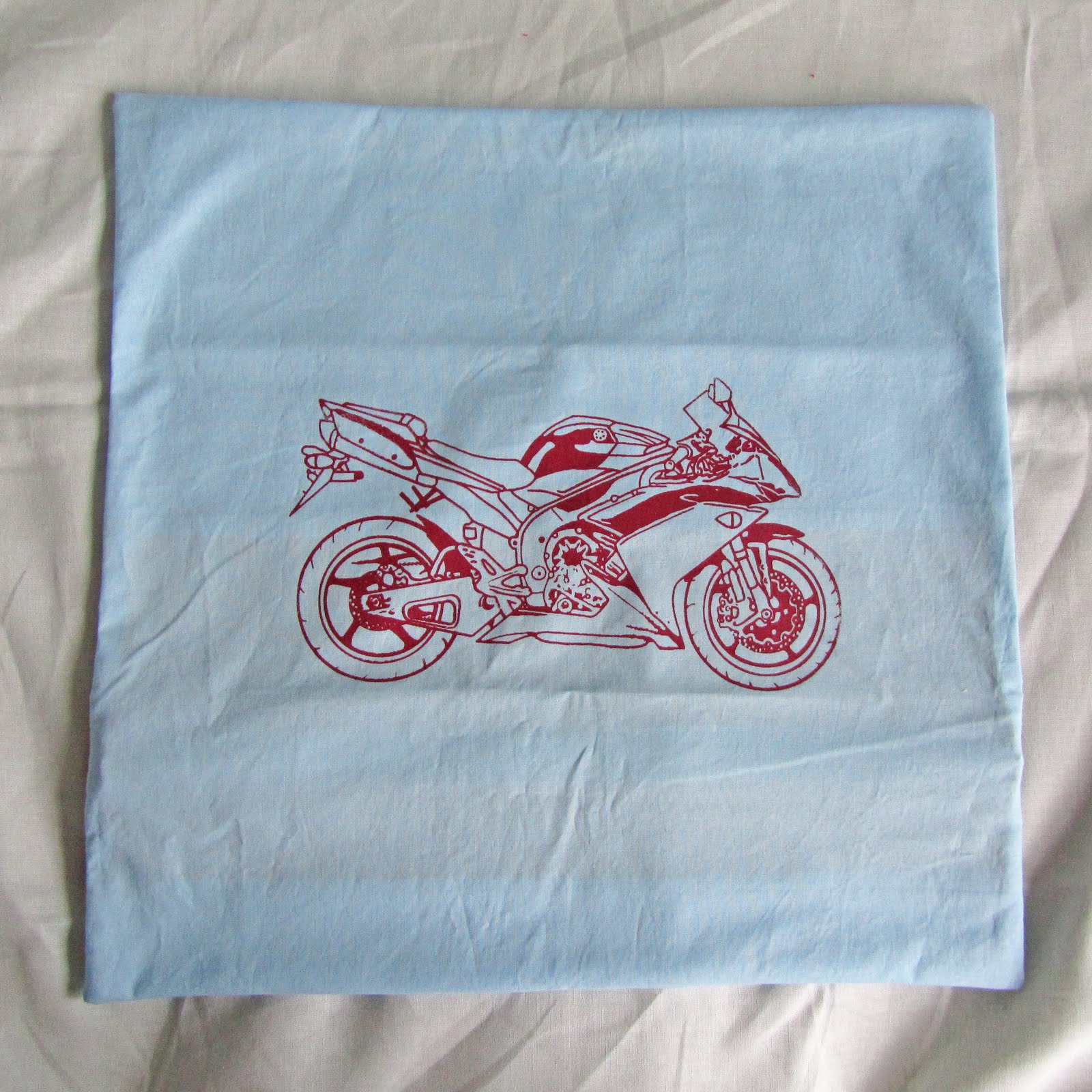 insanely crafty: Motorcycle pillow