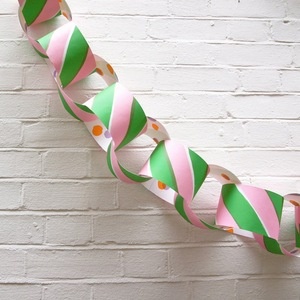Back of House: Crafternoon: Paper Chains