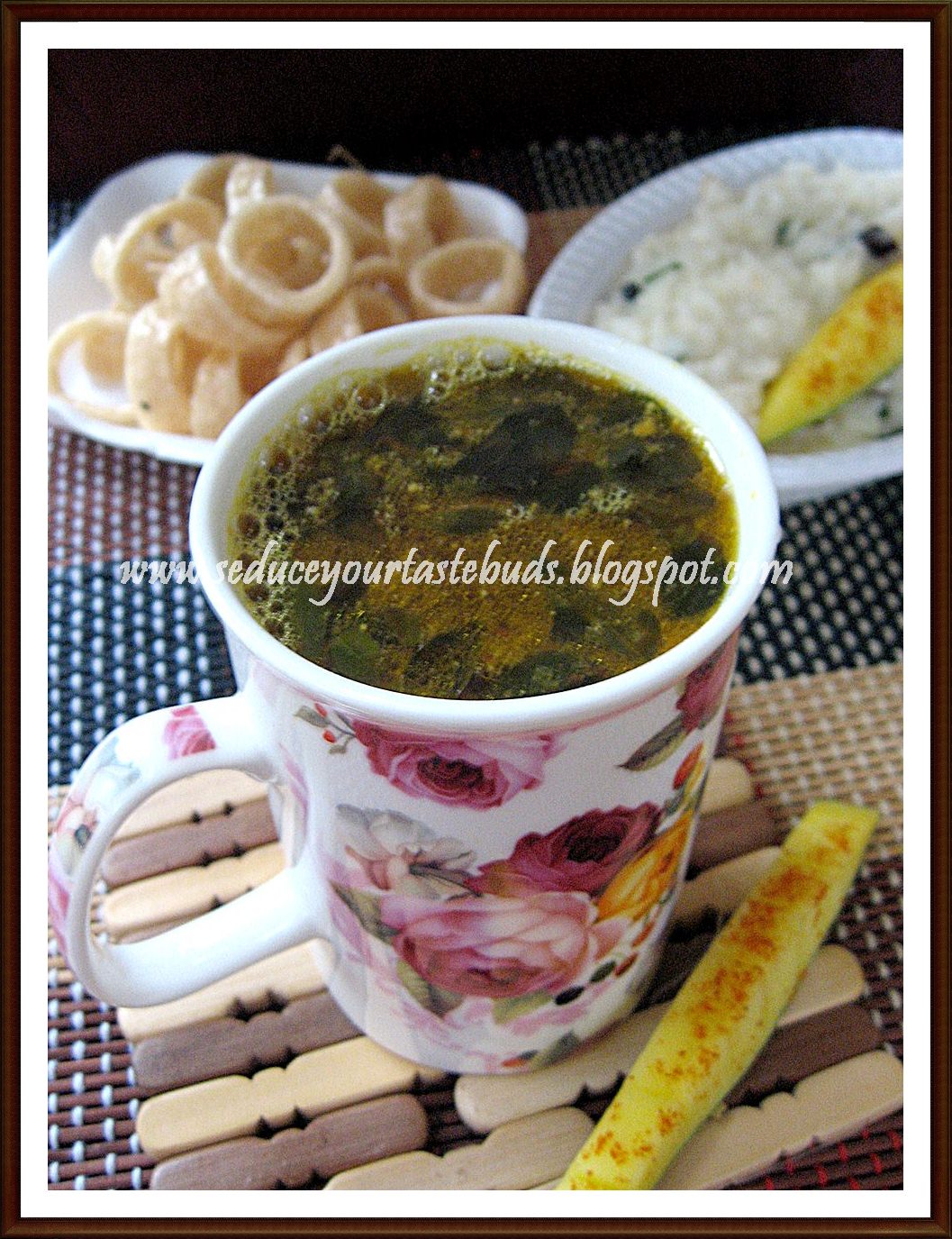 Appe Huli / Maavinkaai Saru / Raw Mango Rasam - Seduce Your Tastebuds...