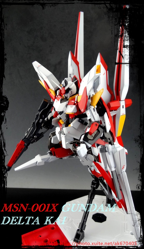 Custom Build: 1/100 Gundam Delta Kai "Master Grade"