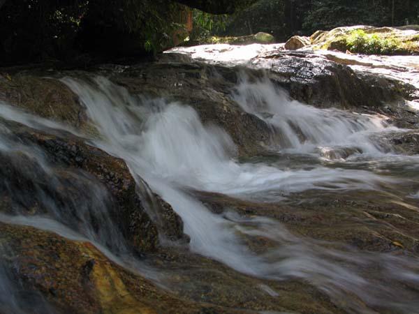 Batu Berangkai Fall - Places to visit in perak