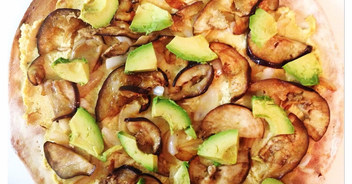 I Love Whole Foods: Vegan Israeli Pizza (amazing)