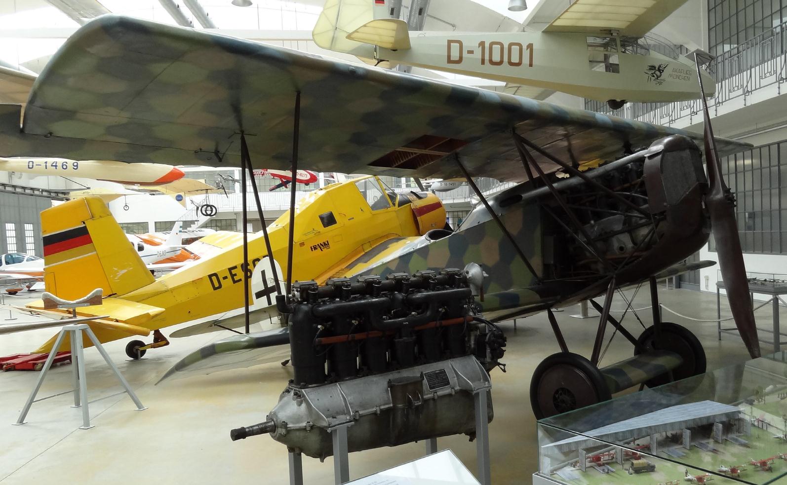 Plastic Models on the Internet: Aircraft walkaround vol.2: Fokker D7