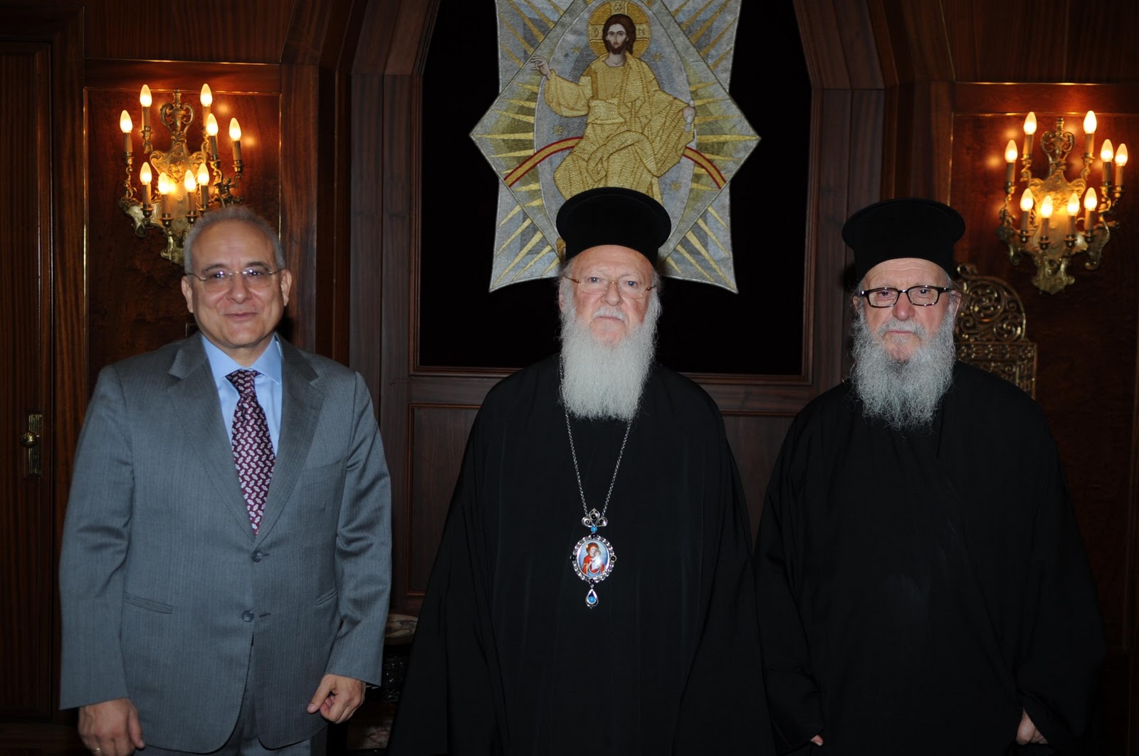 ΦΩΣ ΦΑΝΑΡΙΟΥ: ΠΑΡΑΛΕΙΠΟΜΕΝΑ ΑΠΟ ΤΟΝ ΕΟΡΤΑΣΜΟ ΤΗΣ ΕΠΕΤΕΙΟΥ ΤΩΝ 20 ΧΡΟΝΩΝ ...
