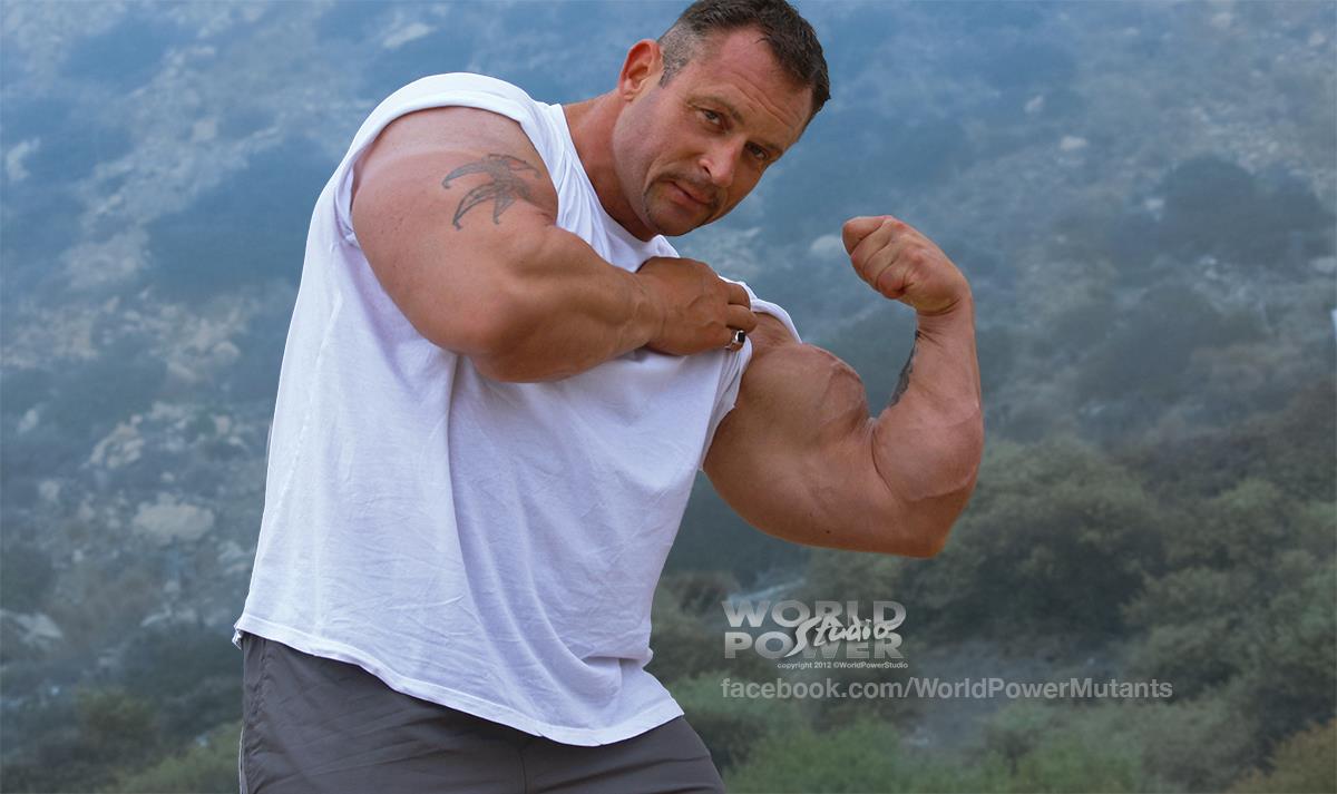 Muscle Lover: October 2012