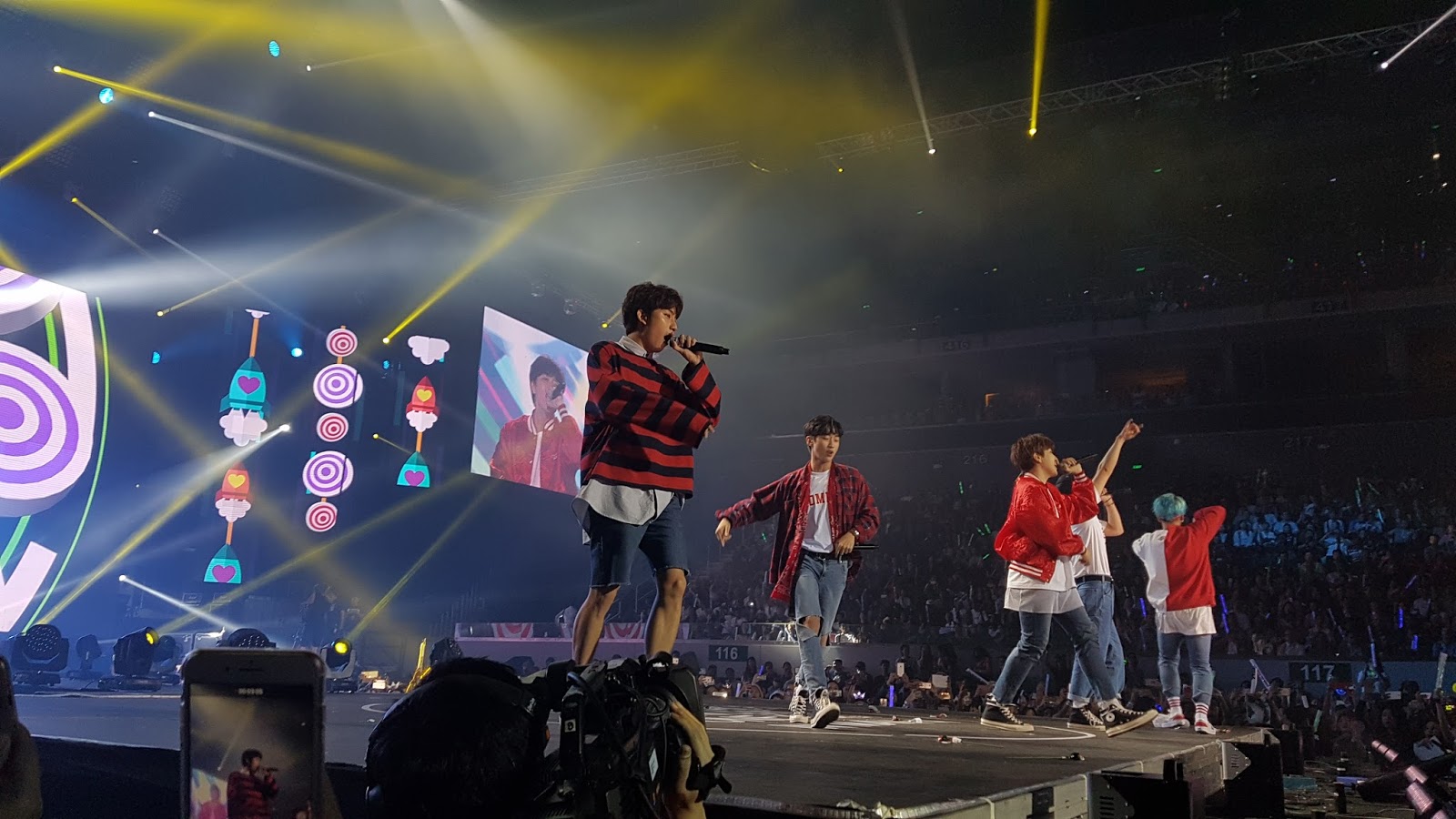 GETTING READY FOR A CONCERT - Dawn's Journal