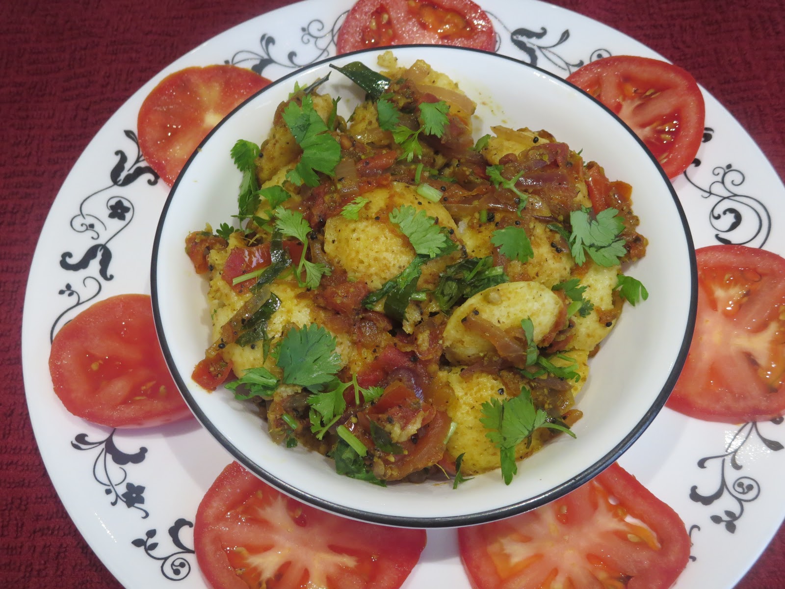 Tomato Pepper Idly (Thakkali Milagu Idly)